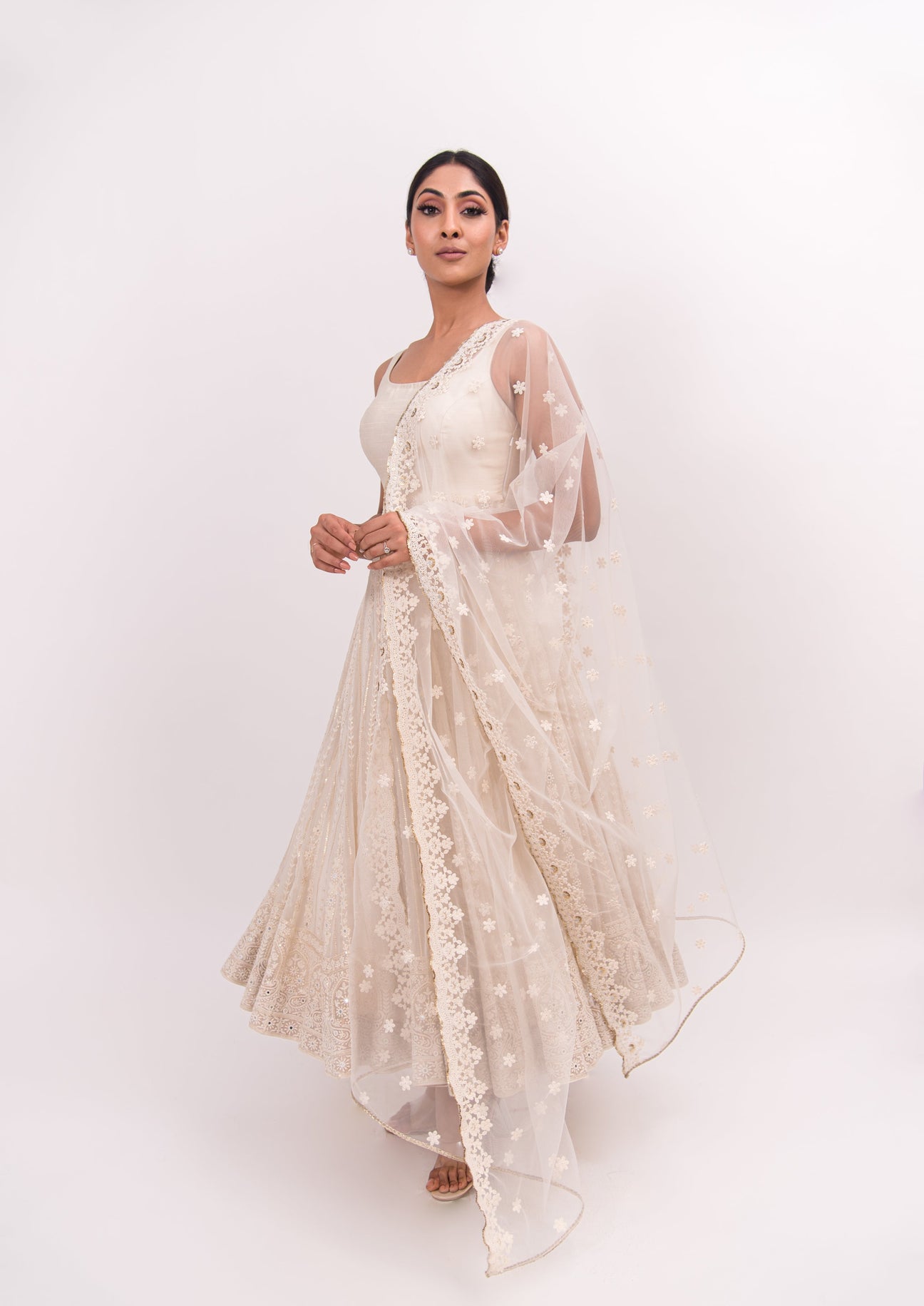 Shenena Sethi | Made to Measure Indian Dresses, Lehengas & Kameez | UK